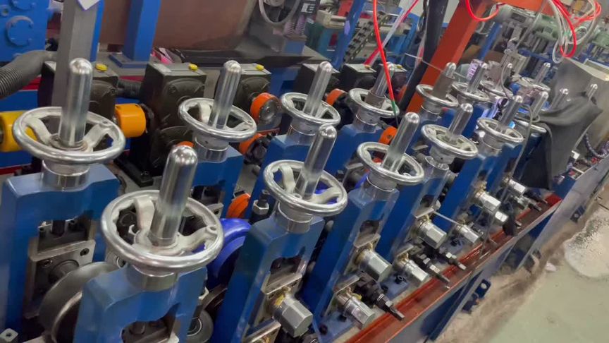 #制管机 #不锈钢生产线 #切管机 #不锈钢水管机 #水龙头管生产线