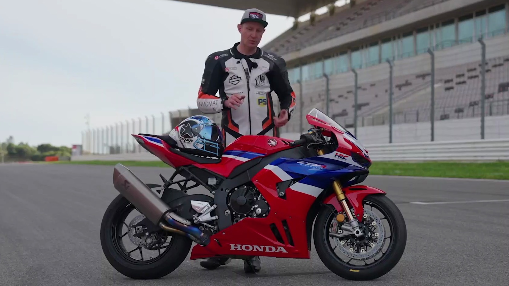 2024 Honda CBR 1000 RR R 测试
