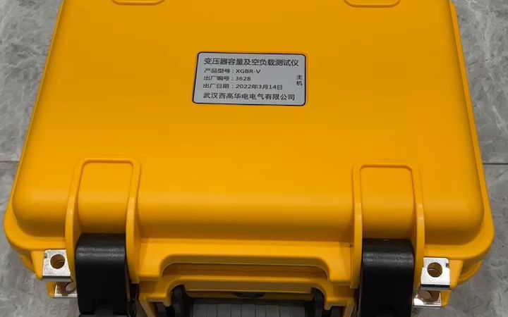 XGBR-V变压器容量及空负载测试仪开机展示