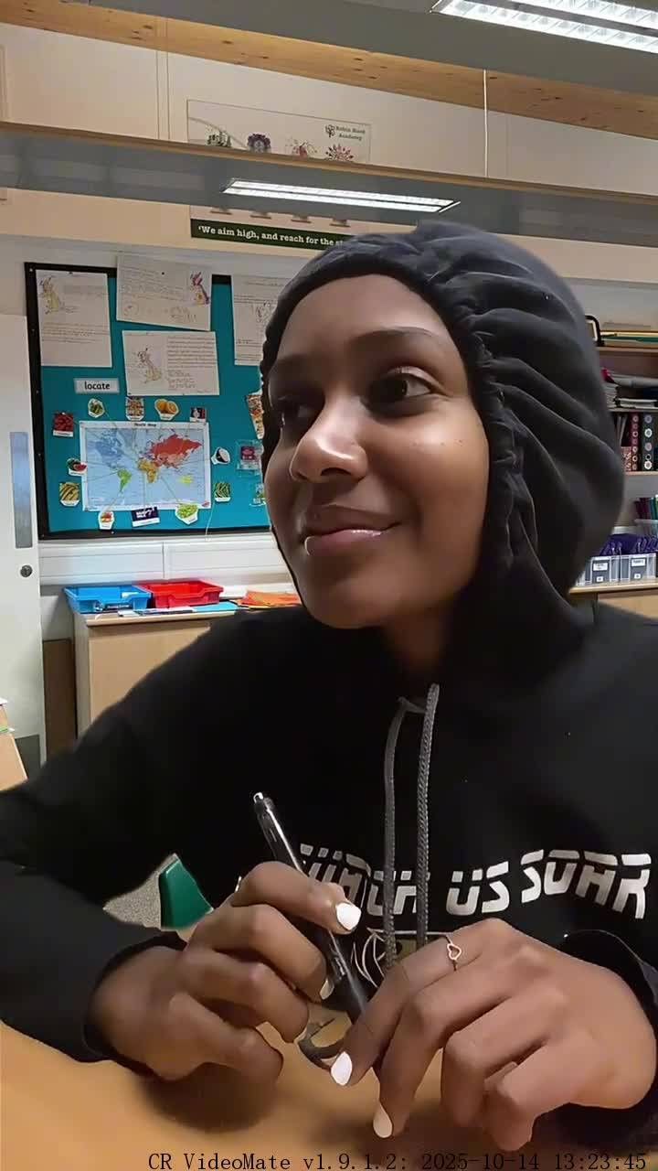 搞笑:当老师加入学生的视频讨论组时