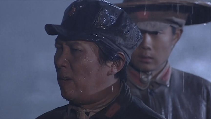 强渡大渡河,飞夺泸定桥