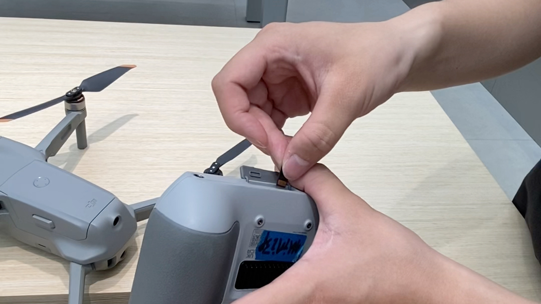 Air 2s的普通遥控器和带屏遥控器的图传使用教学