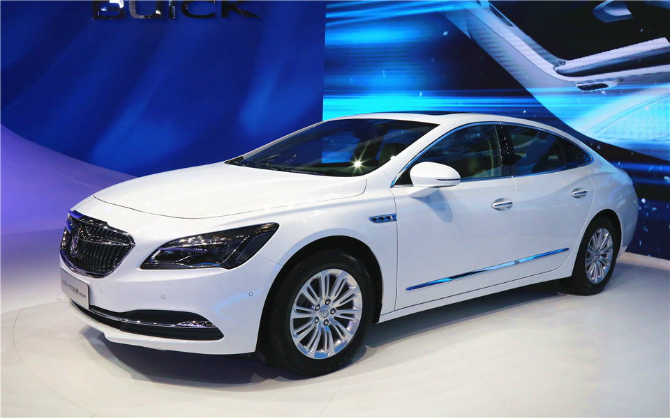 2016北京车展上汽通用展台--全新一代君越30H混合动力