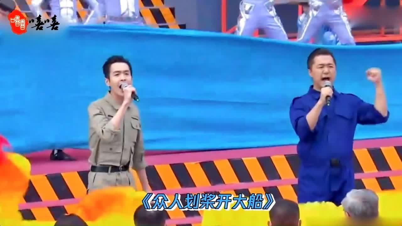 张若昀起诉父亲后,现身演唱《众人划桨开大船》,歌声...