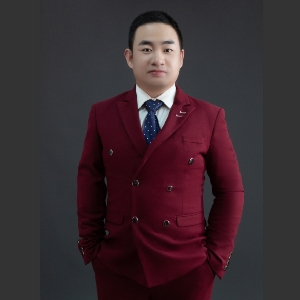 宋鑫同学做包材哈 