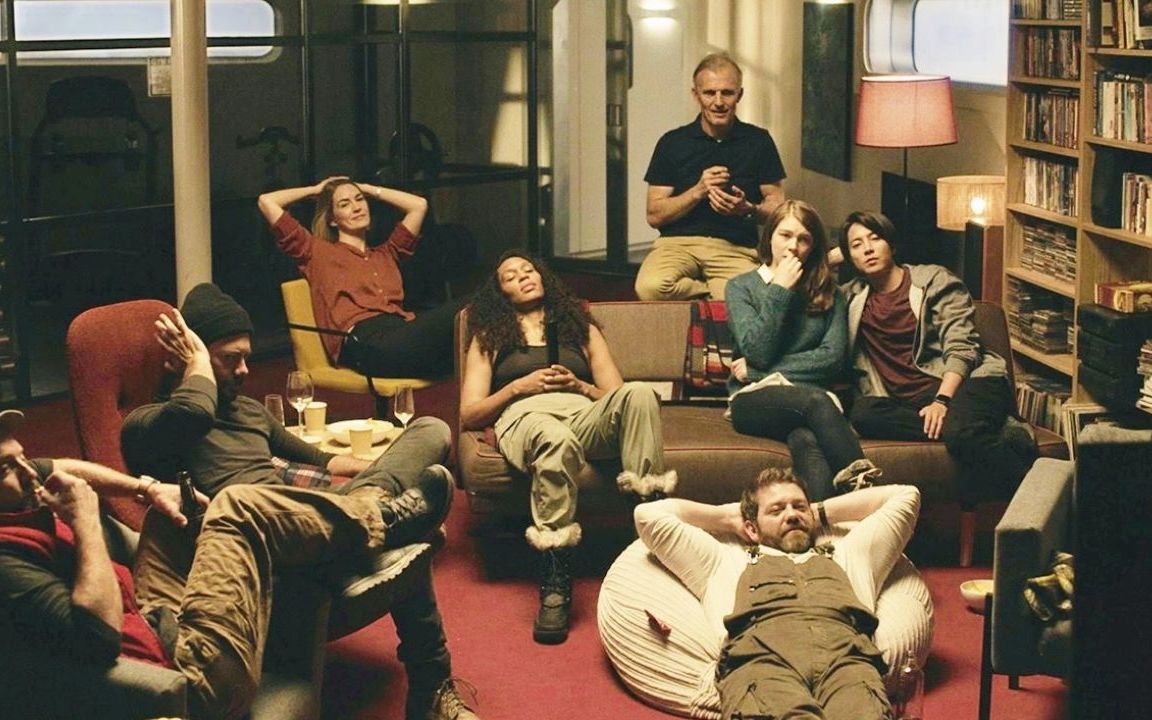 【小白】10位科学人才在南极科考,六个月后仅幸存2人,各执一词讲述...