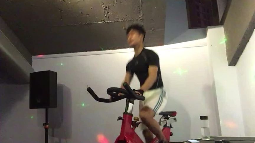花式动感单车谢鹏飞新视频,侧面教学啦