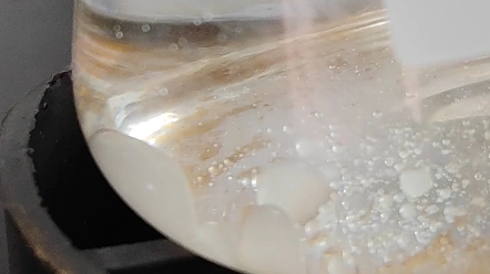 [4K 60FPS]水杨酸甲酯的水蒸气蒸馏