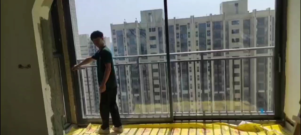 重型提升推拉门封阳台解决方案