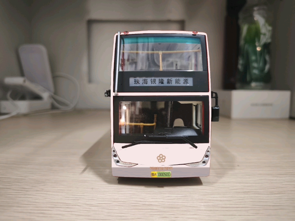 【公交车模型广告效果图】1/43 北京公交交道口珠海广通银隆新能源...