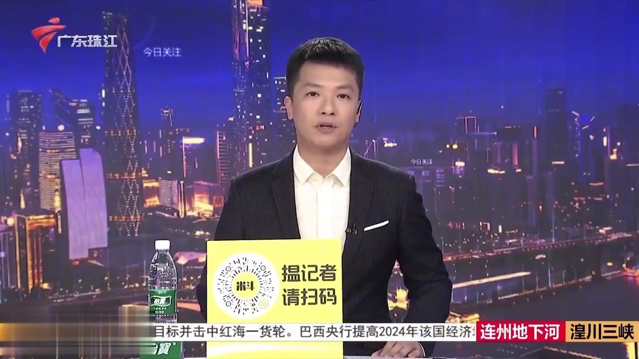 佛山三水:木门发霉天花漏水新楼盘问题多多