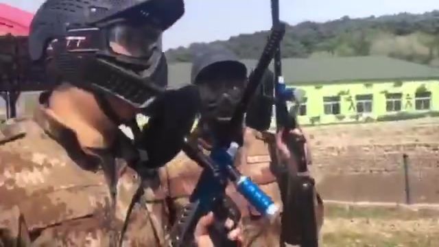 #真人cs对抗赛 #射击俱乐部 组织好你的小团队