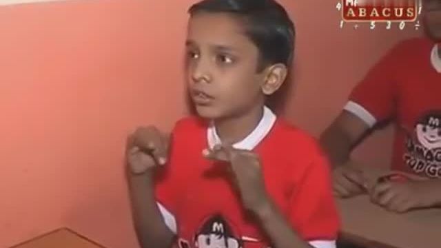 当中国算盘的手法被印度老师改编成了心算技巧…