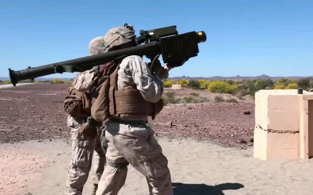 如何发射毒刺导弹-FIM-92毒刺导弹
