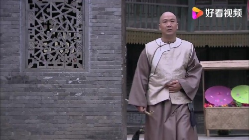 老纪胆大独闯宅子,不料被人打关进屋子,幸好之前放走了鸽子传信