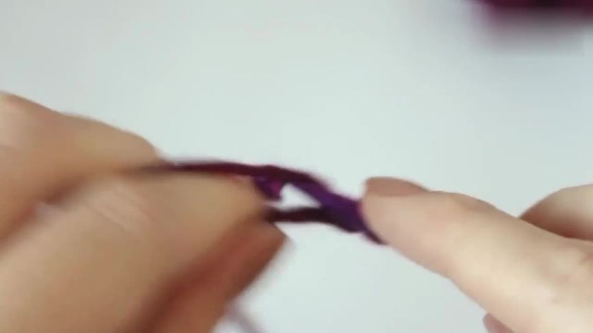 最简单的钩针花样编织,身为新手的你还不赶紧行动起来吗