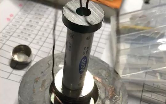 通电导体在磁场中受力转动