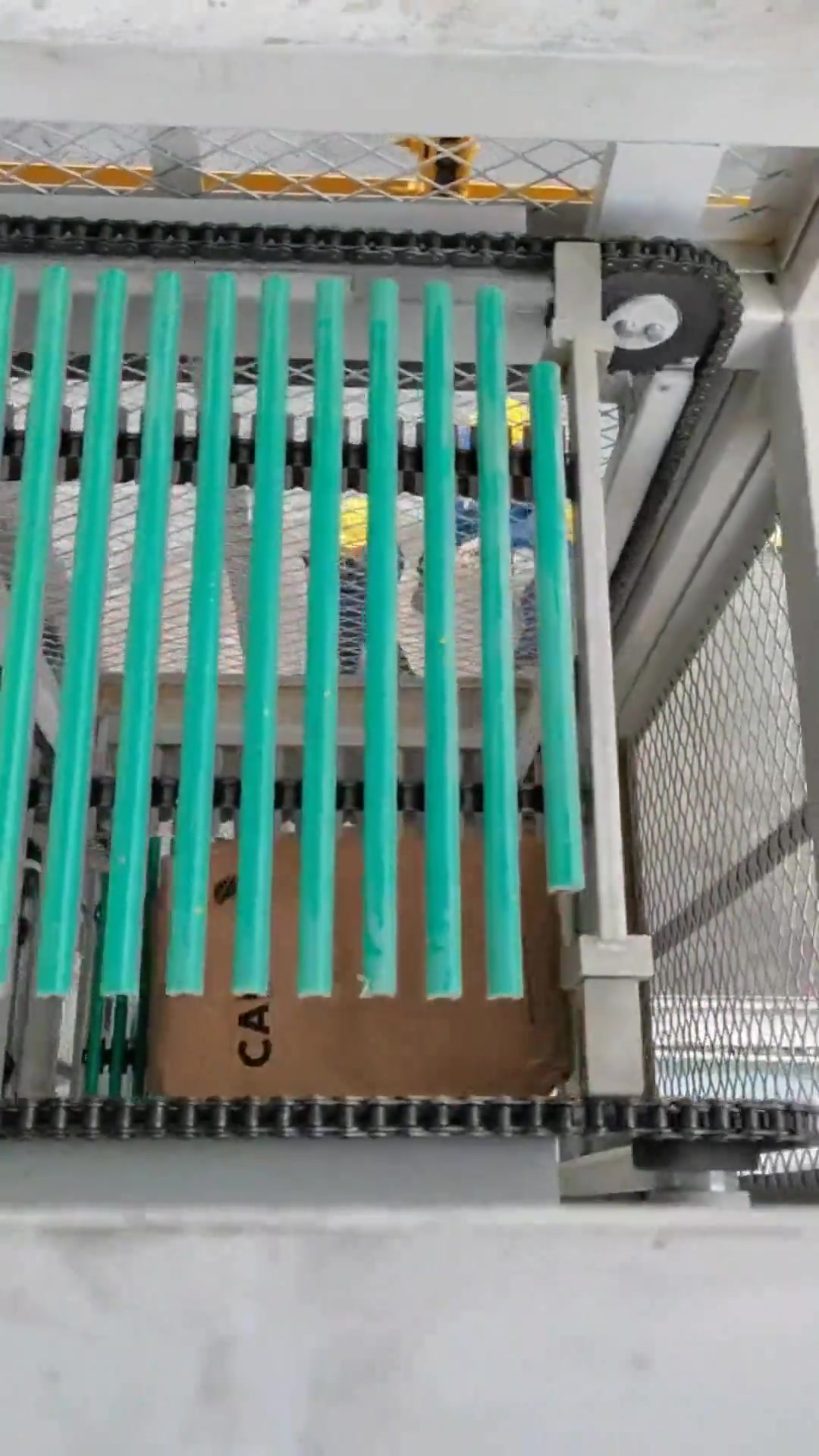 Z型垂直提升机,牛皮纸袋升降机,几字形,先提升后下降