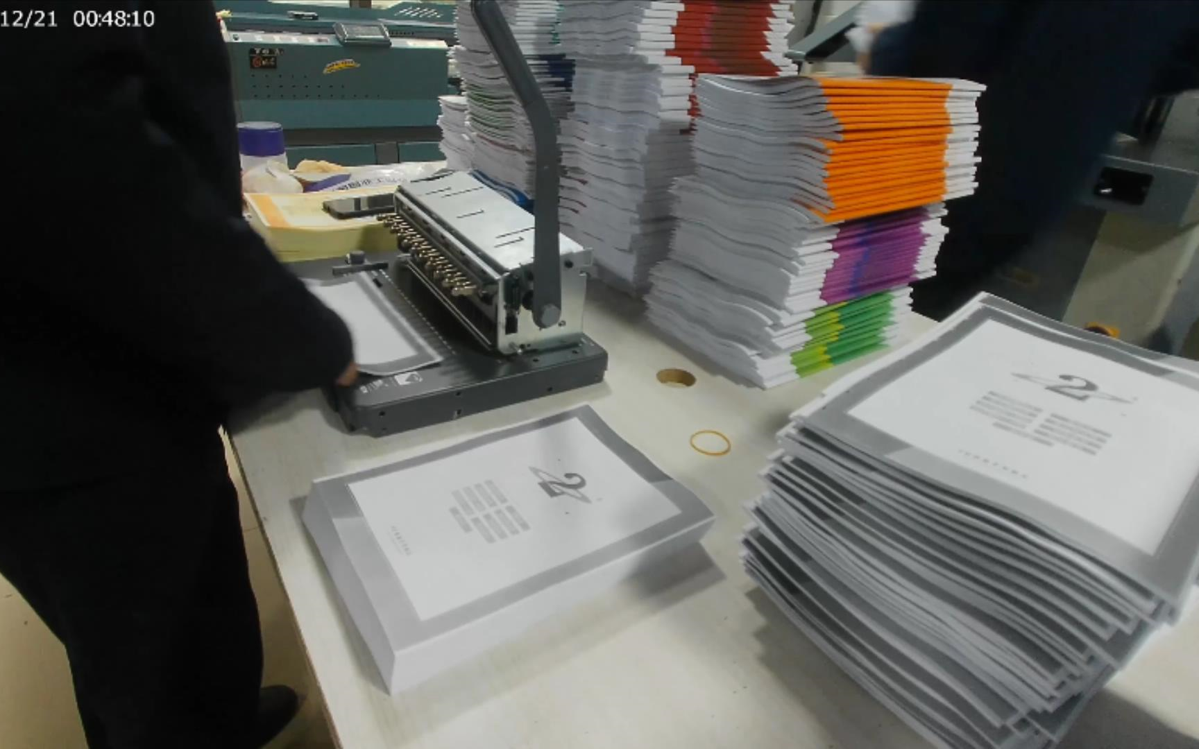 【诗映日常】-夹条装订打孔