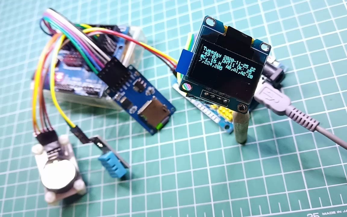 DIY存储显示器 OLED显示 SD卡存储,DS1302同步时间,DHT11检测...