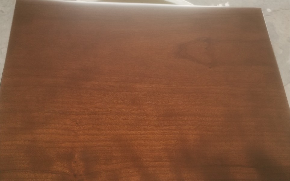 实木家具油底水面制作,实拍。