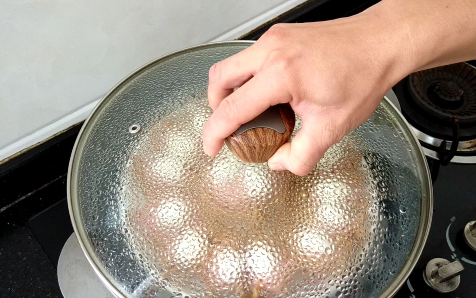 年夜菜掌上明珠:简单易做的家常做法,出锅香味四溢,美味寓意好