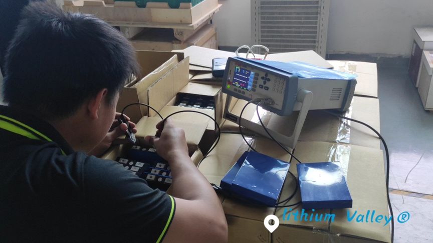 测试电芯电压内阻