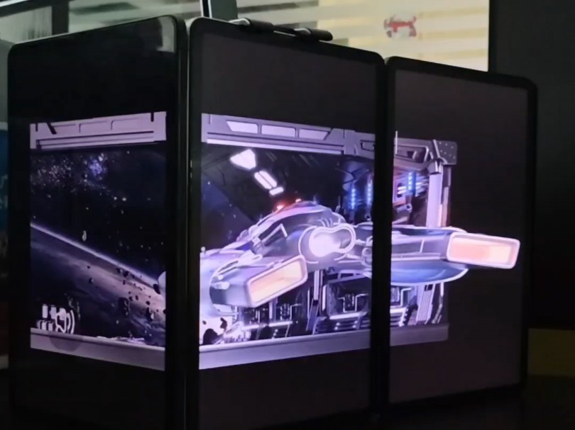 “裸眼3D”视频播放展示!最近华为三折叠展示“裸眼3D”挺火,我也用...