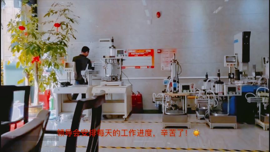 转盘铆压机,针对小批量生产,治具模具互换性强,߉�️一机多用