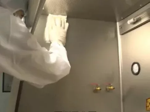【生物安全柜清洗消毒 - 微课视频】