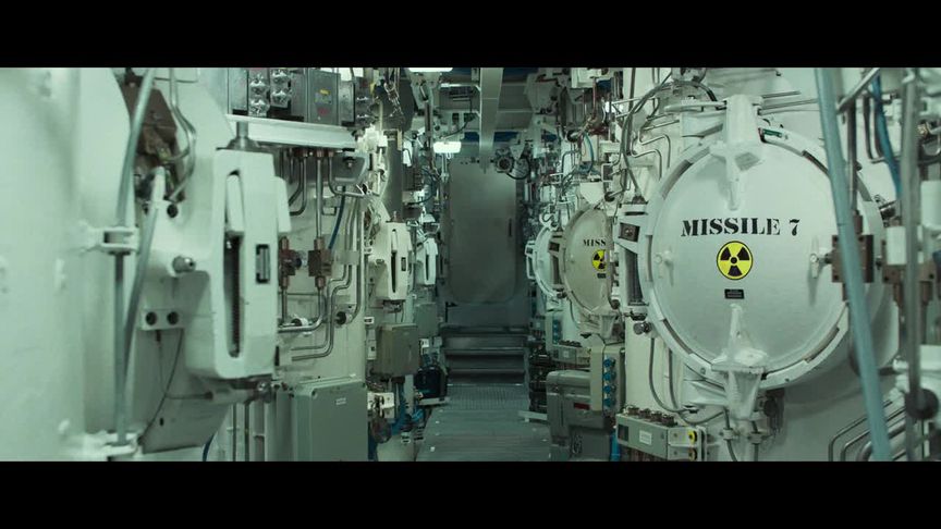 电影-两艘潜艇互射鱼雷,欣赏一下潜艇发射核弹的双重确认流程