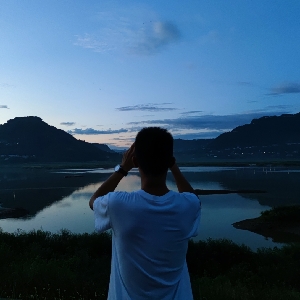 小唐睡不醒c 