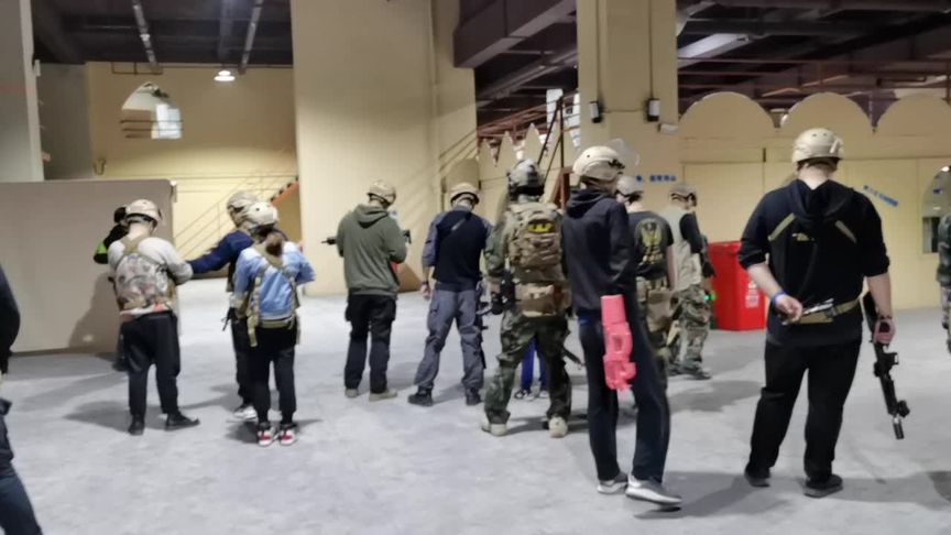 #西安超火真人cs俱乐部