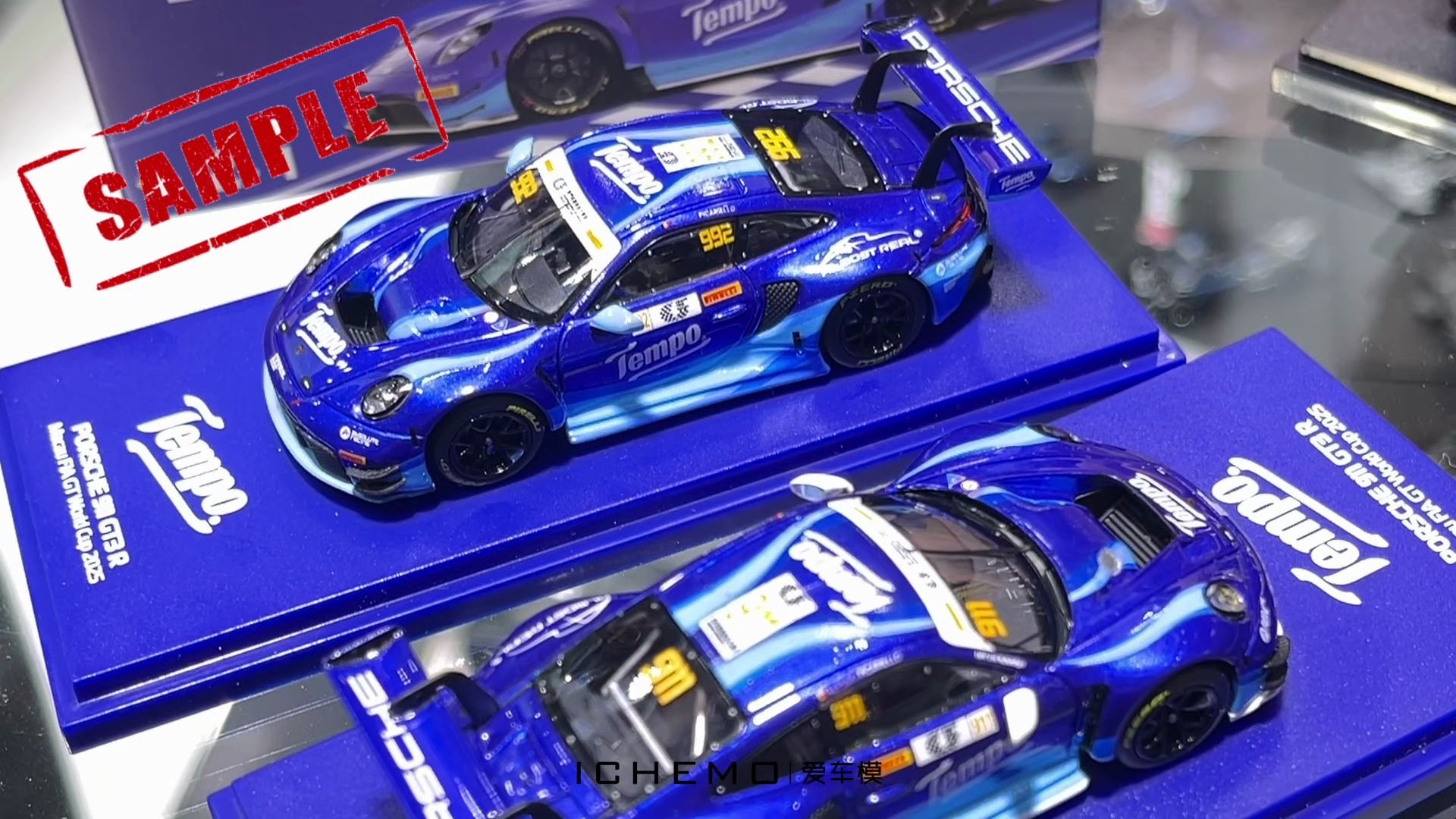 ARbox 绝对车队 911 GT3 R 装饰板样品模型展示