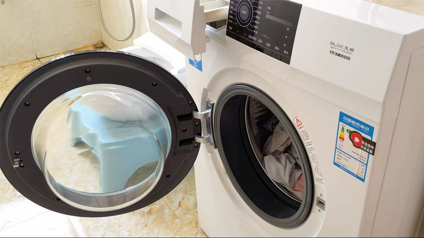 今天才知道,滚筒洗衣机里隐藏着3个垃圾桶,你会定期清洗吗