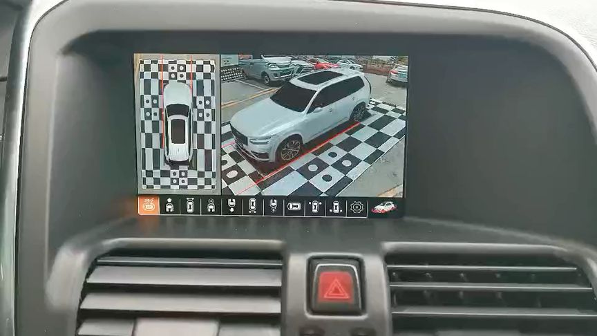17款沃尔沃XC60 3D全景行车辅助系统记录仪