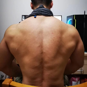 豪大大肌肉卷 