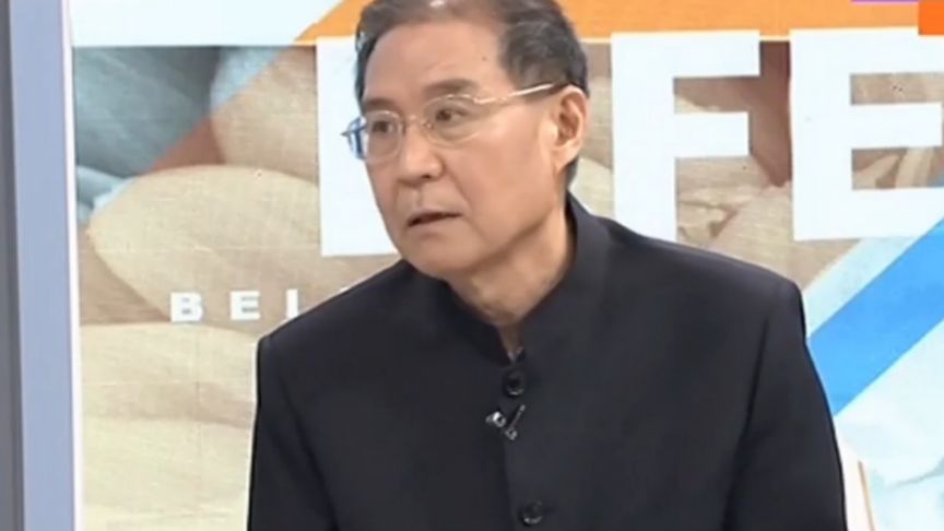 夏养心多按膻中穴对么,疏肝理气,可按揉膻中穴
