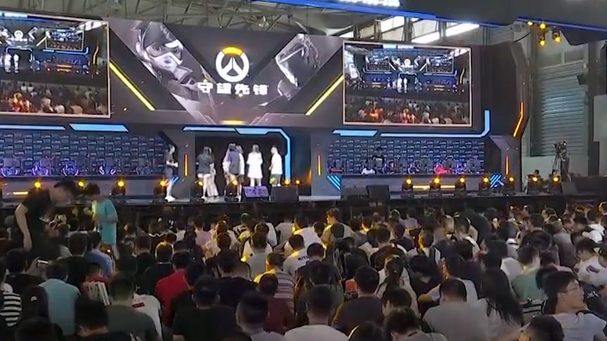 我国电竞用户规模超5亿 人才缺口达100万,人均月薪过万