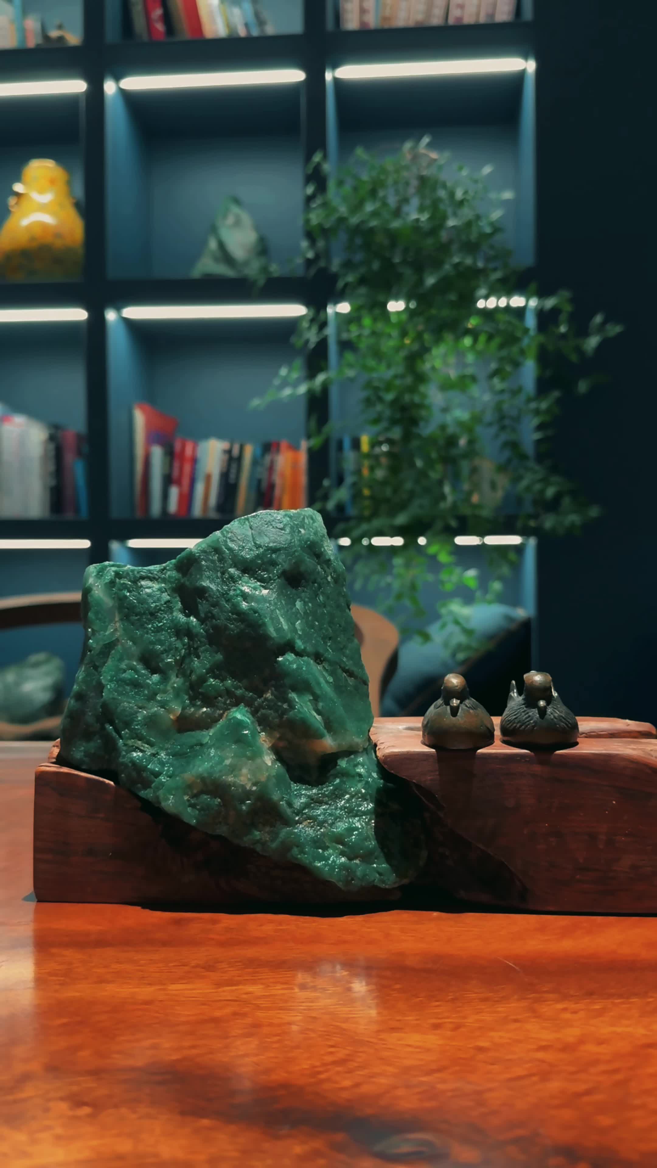 不要用风格框定生活,只愿以赤诚待时光,把对“被好好对待”的期许,揉...