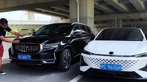 别人坐车大力关门,汽车车门减震垫,车门不异响了,车门也不怕摔了