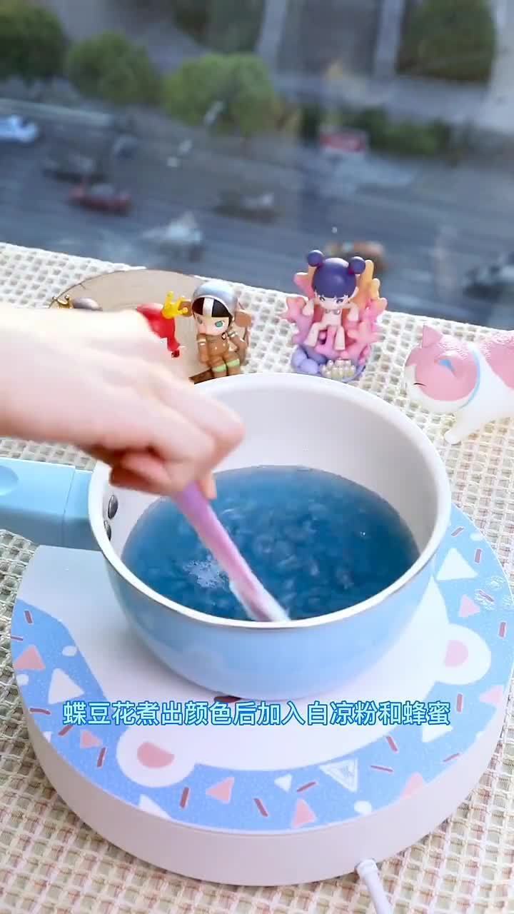 1分钟自制高颜值饮料,超好喝的梦幻柠檬汽水,一定要试试