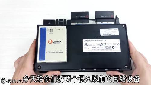 拆解02年的朗讯无线AP,看看18年前WiFi上网设备是如何工作的
