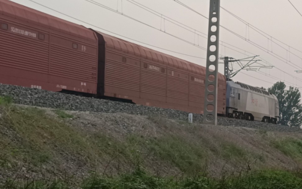 80211次永清站一道通过,本务京局津段HXD3B-0065,全列JSQ6车厢