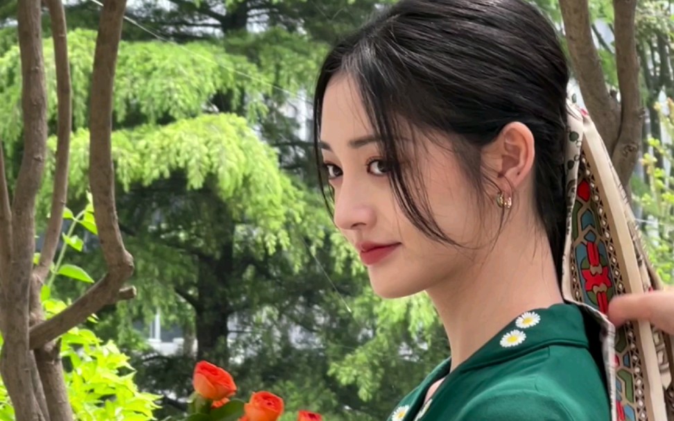 【周洁琼】工作室微博 live图六则