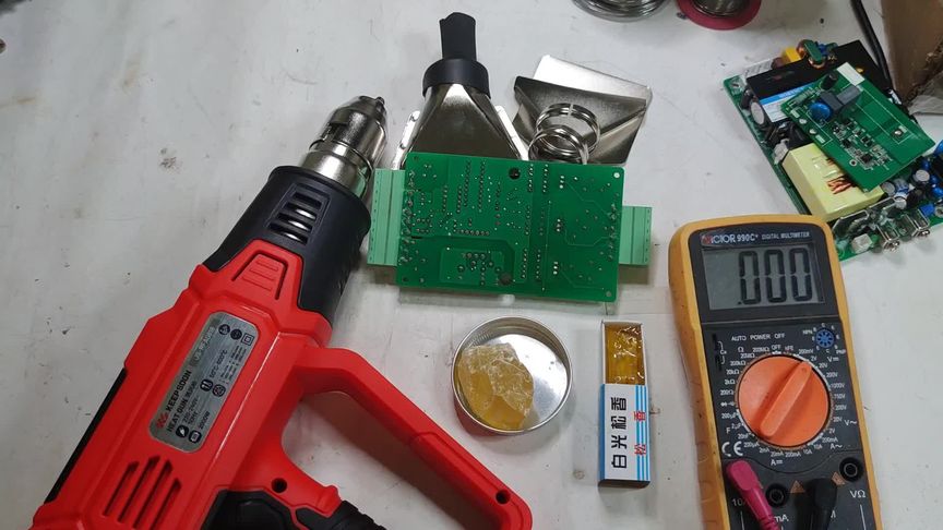 用热风枪化松香做助焊剂,比买的还好些,还可以拆焊