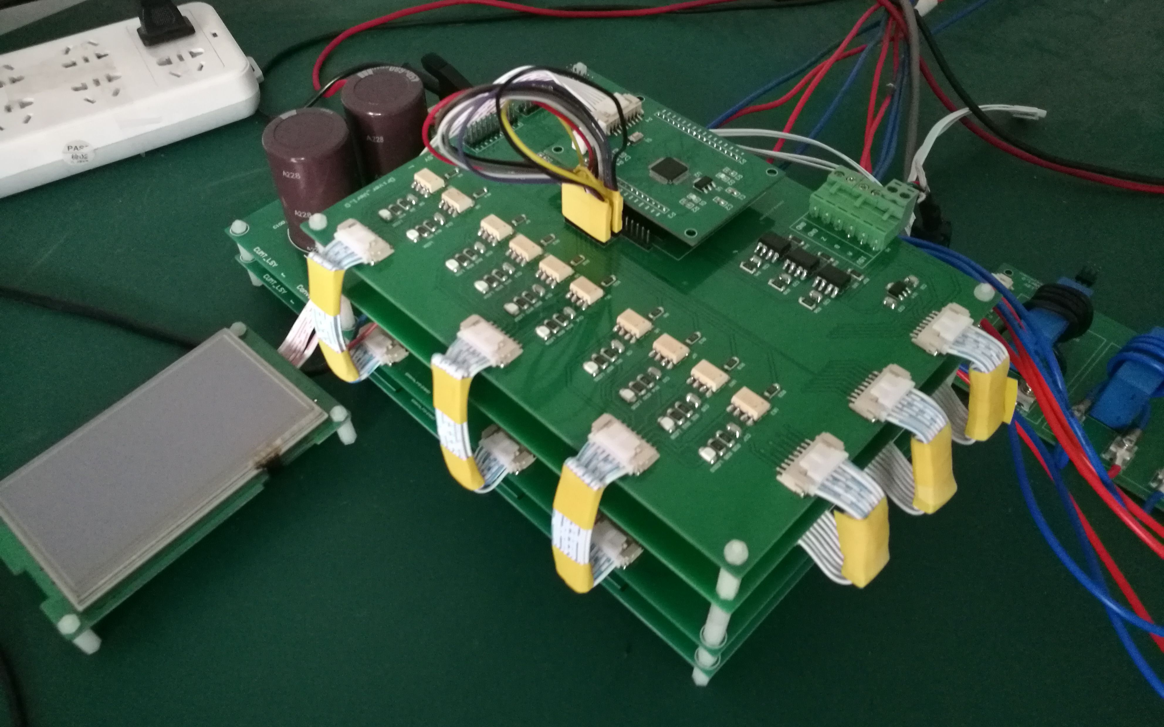 毕业设计_工学学士自制的开关磁阻电机驱动系统