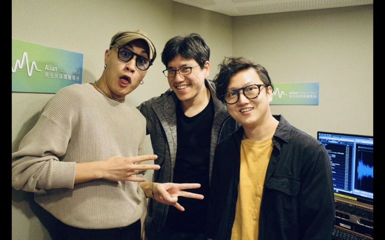 马世芳 耳朵借我 | YELLOW黄宣谈《浮世击》+ mini live空中现场feat....