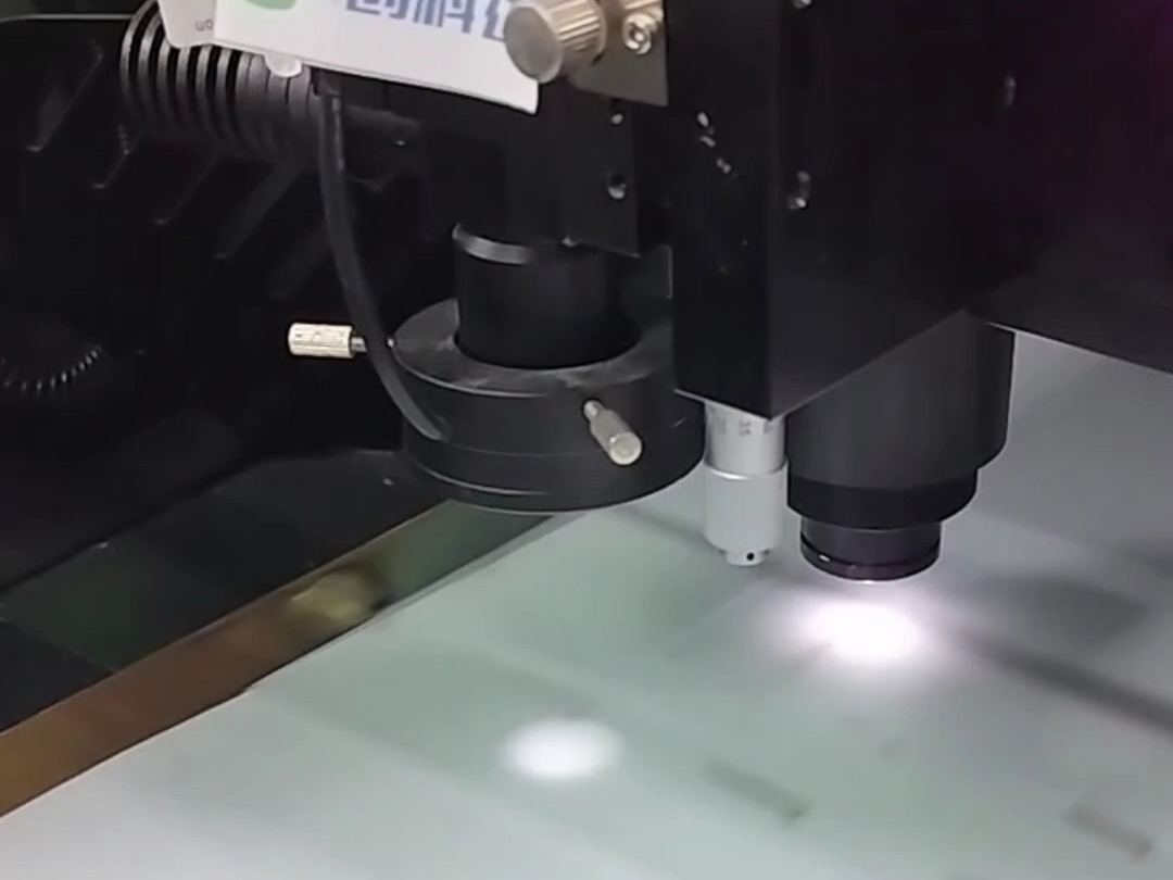 磨砂玻璃能不能用激光来切割?