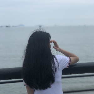 蟼蟼老师 